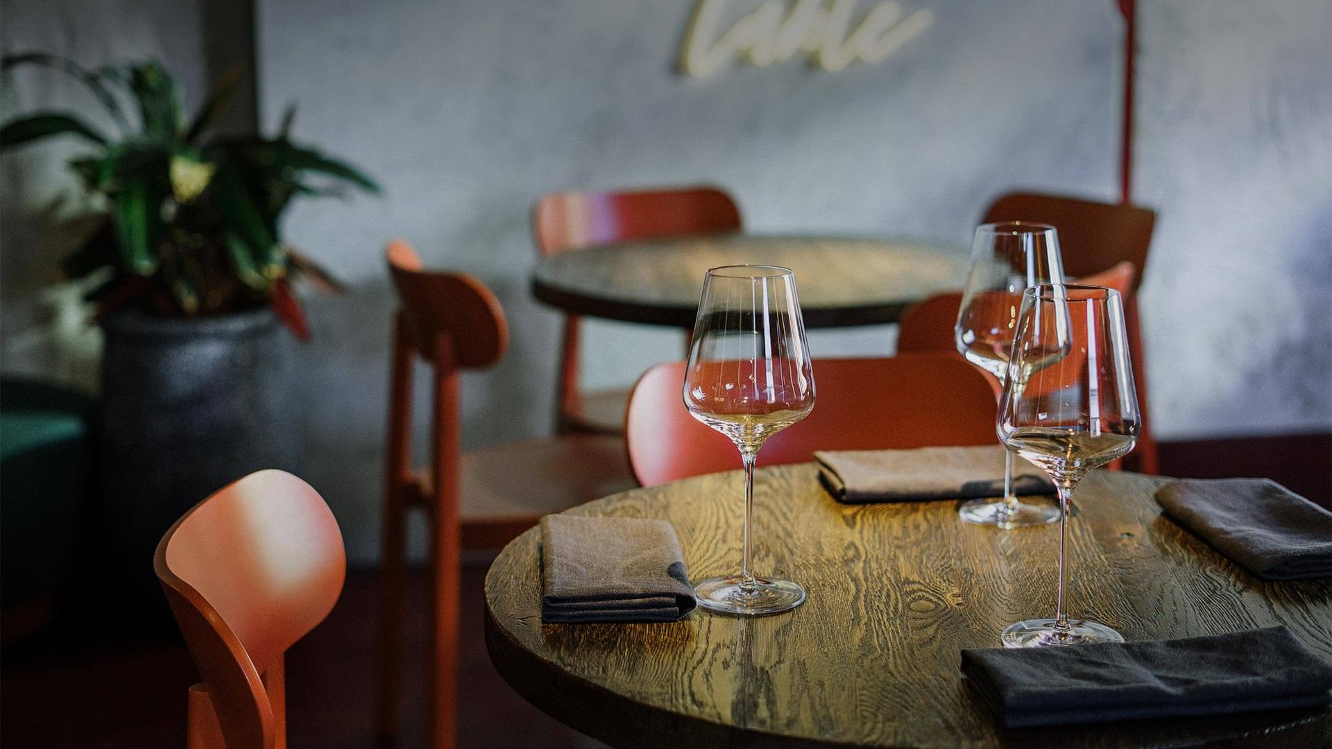 Ember & Vine – Restaurant and bar in Mawson Lakes